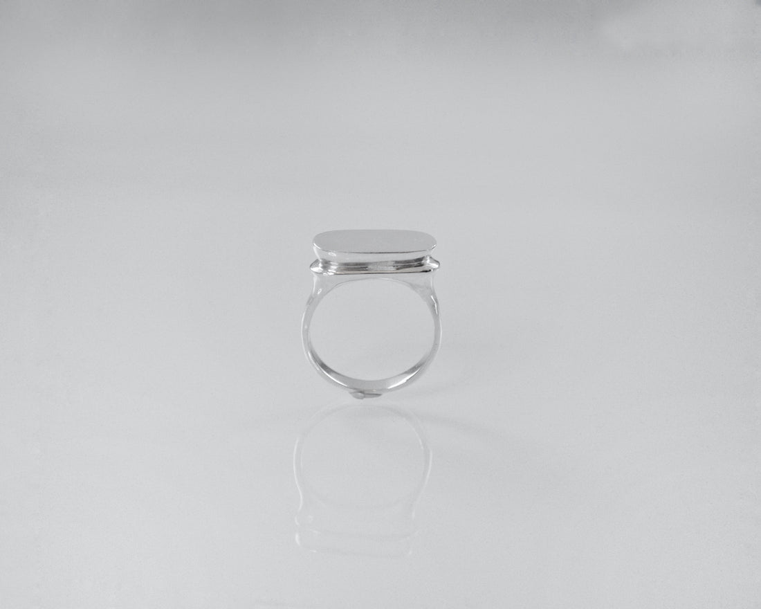 Nefertiti Ring – Louise Konrad Jewellery